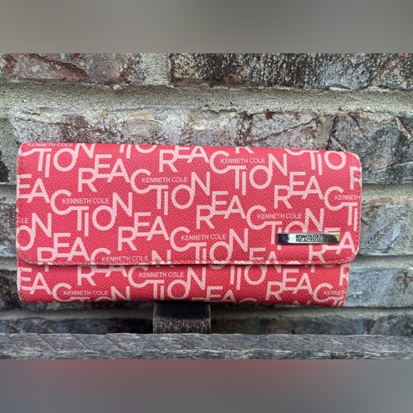 Kenneth Cole Reaction | Bags | Kenneth Cole Reaction Wallet Pink | Poshmark